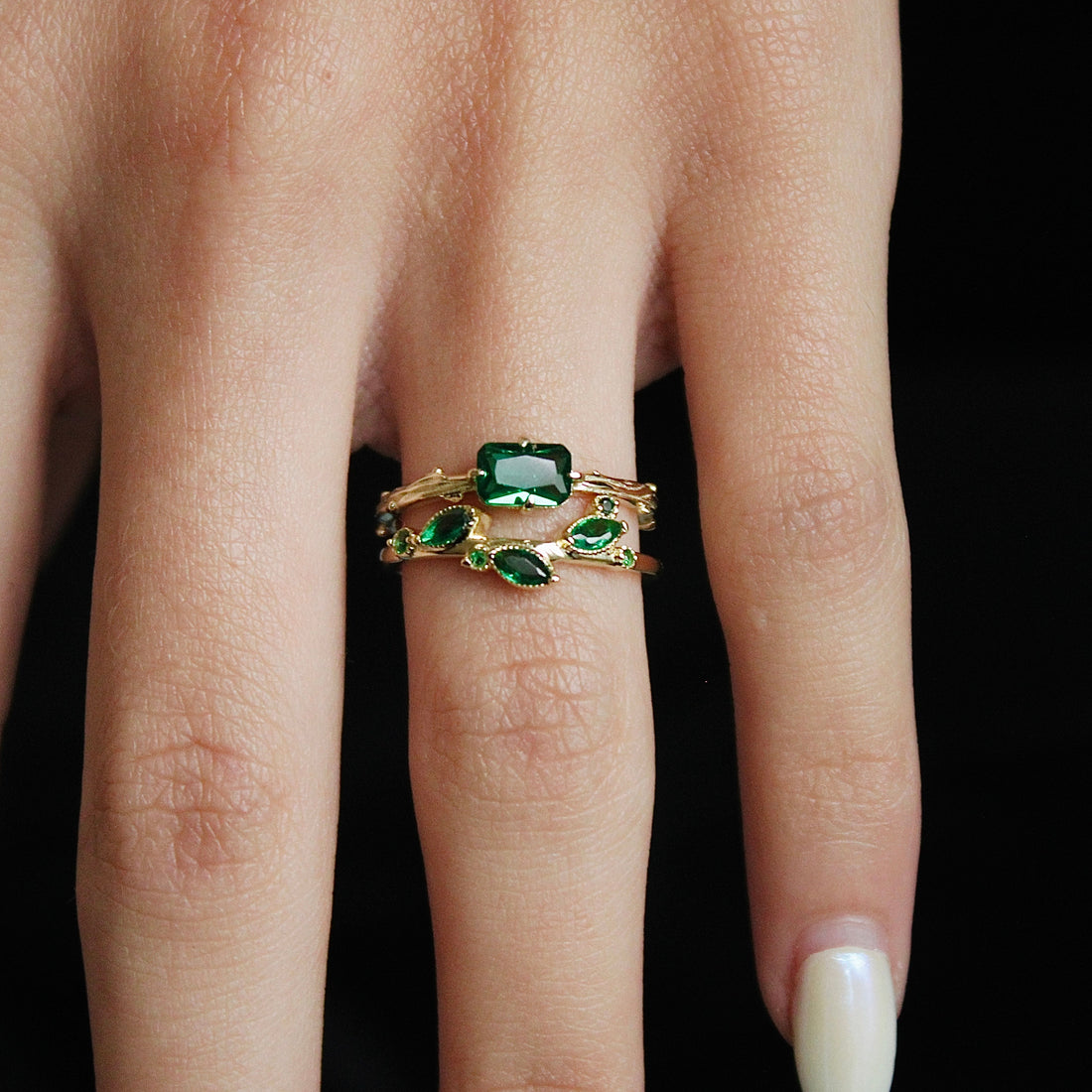 Lab Grown Emerald Bark Ring – Vivian Grace