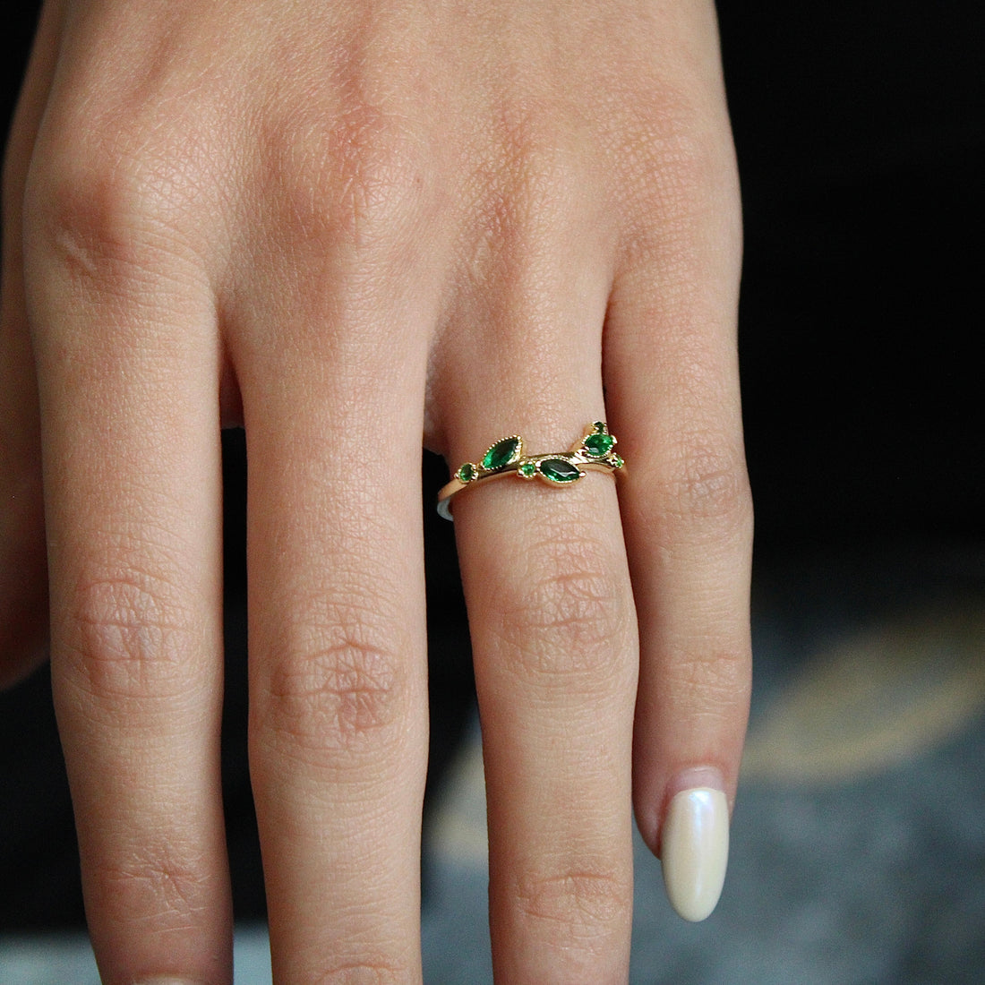 Laurel Emerald Vine Ring – Vivian Grace
